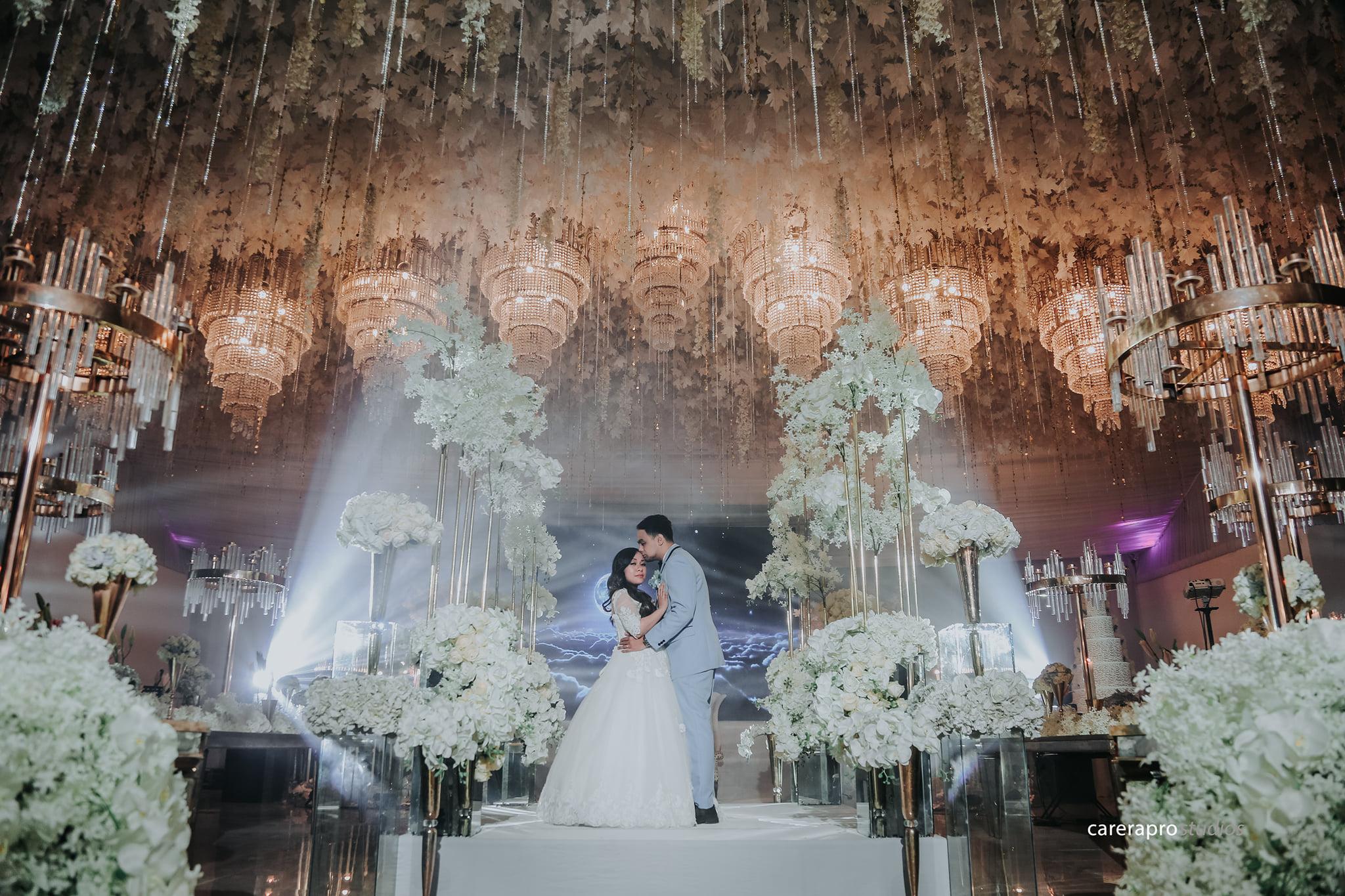 They Won the Intimate Wedding of Their Dreams - Inspirations PH